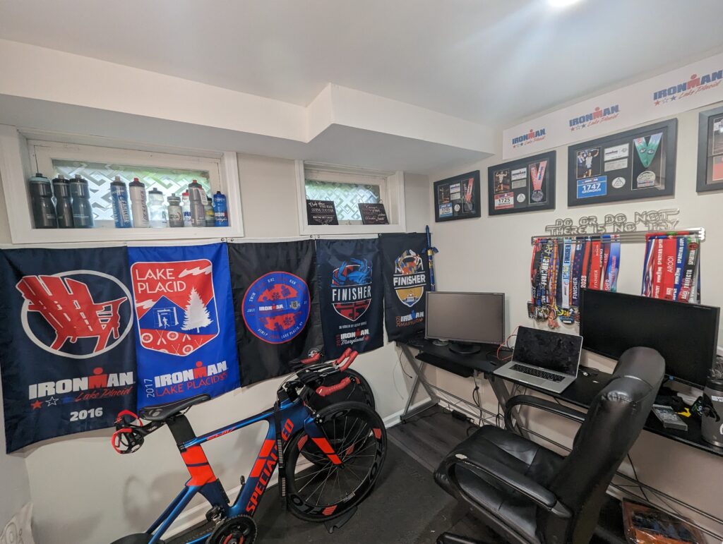 About Us - Race Flags